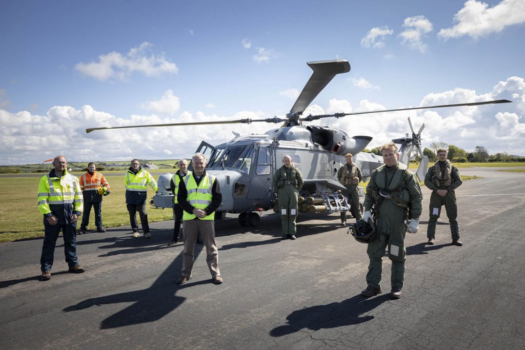 Royal Navy Wildcat helicopter unleashes new Martlet missile to protect ...